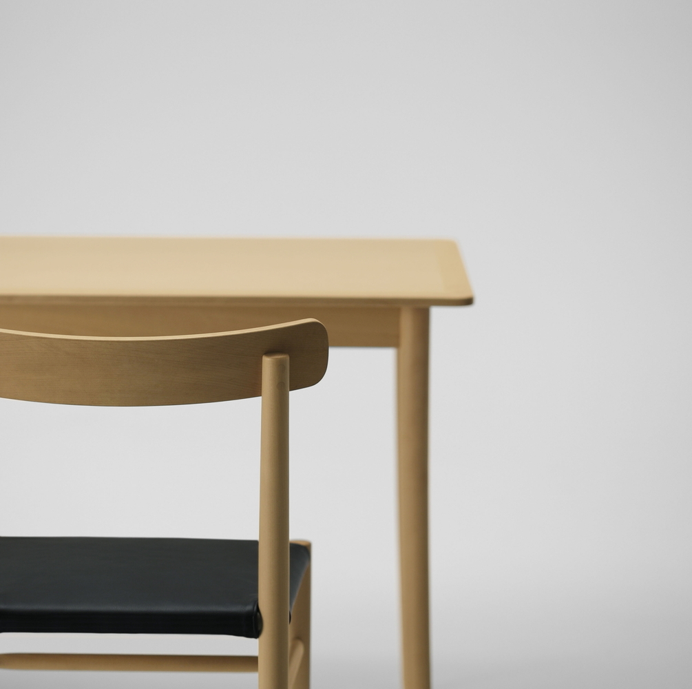 TABLE 200 (rectangular, wooden top) | Products | Maruni Wood Industry